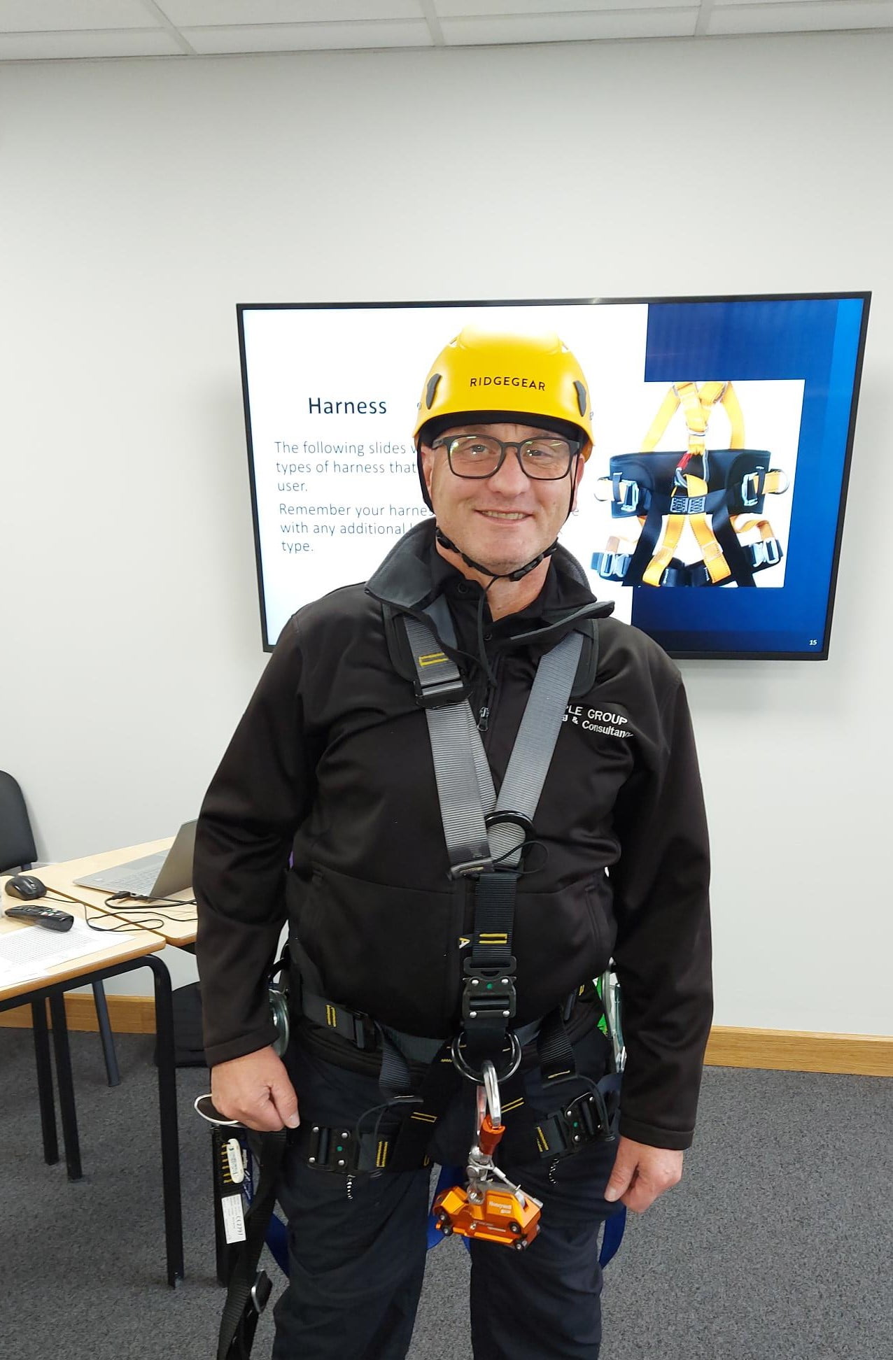 Harness Lanyard Practical use and Inspection - Health & Safety Training ...
